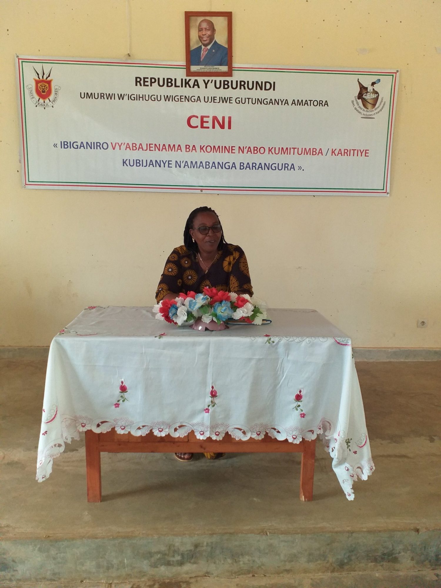 BURUNDI : CENI - Echange avec les conseillers des collines de MABANDA ...